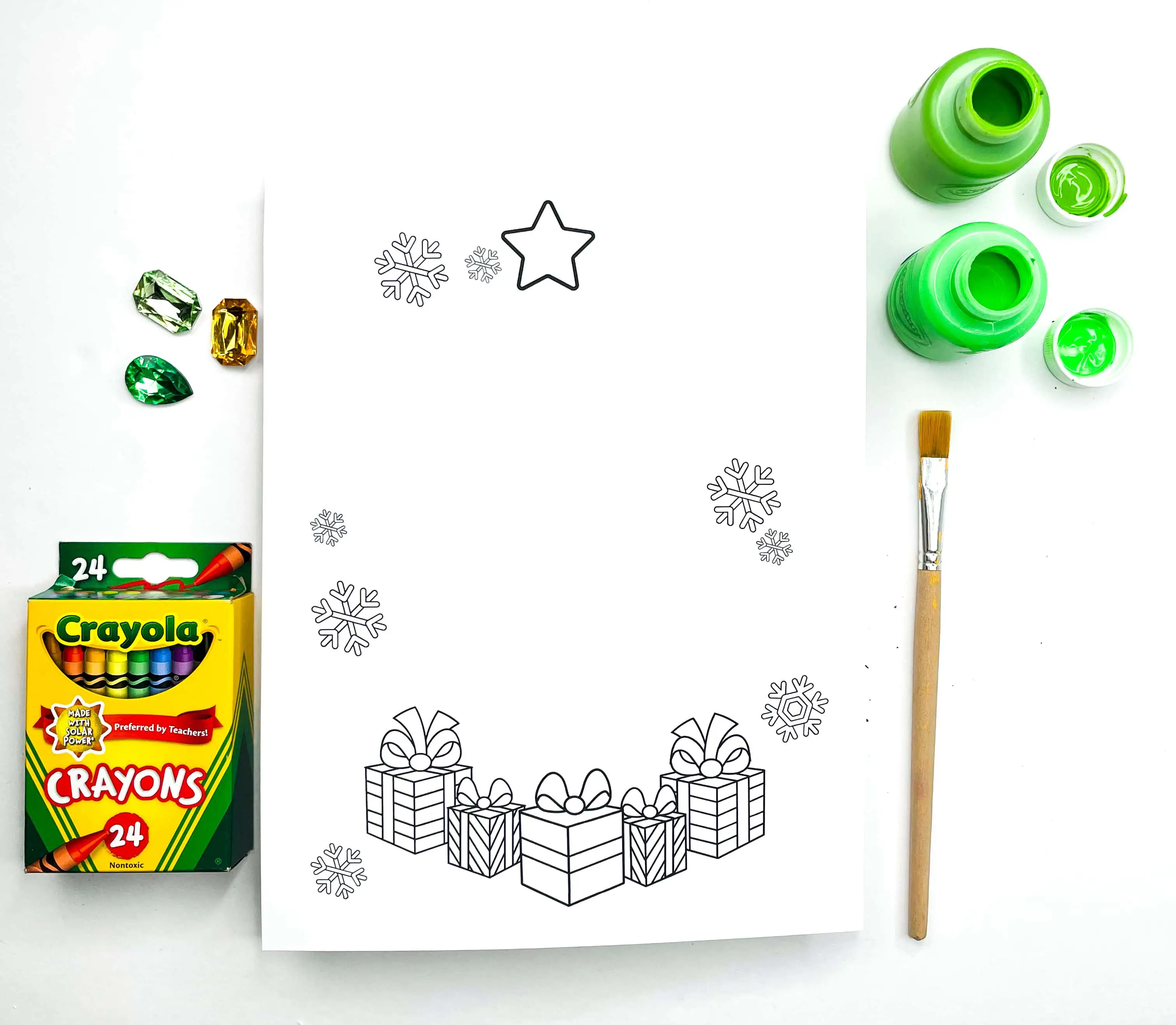 Handprint Christmas Tree Art (Free Printable)