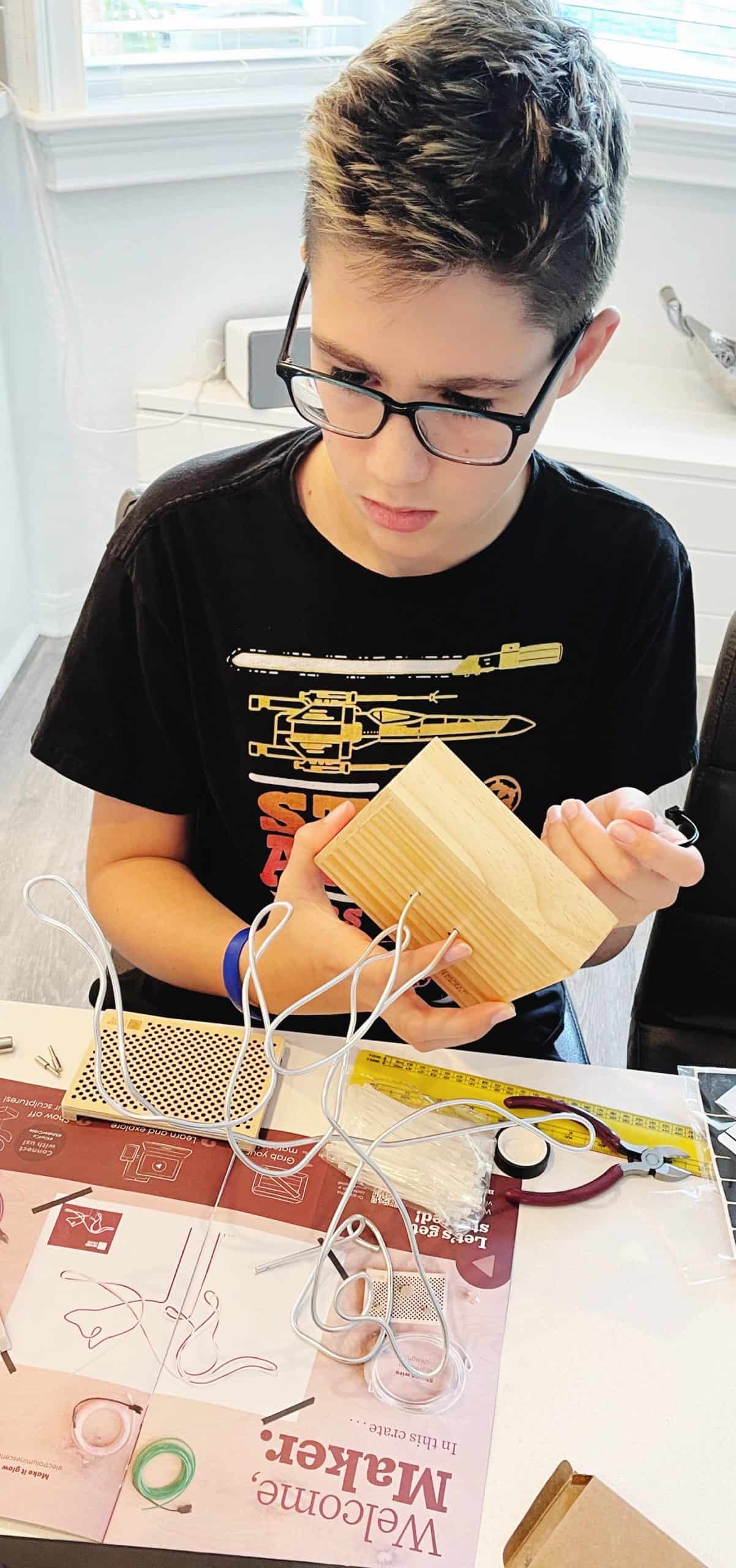 KiwiCo Studio Crate Review: Creative Fun for Teens & Tweens